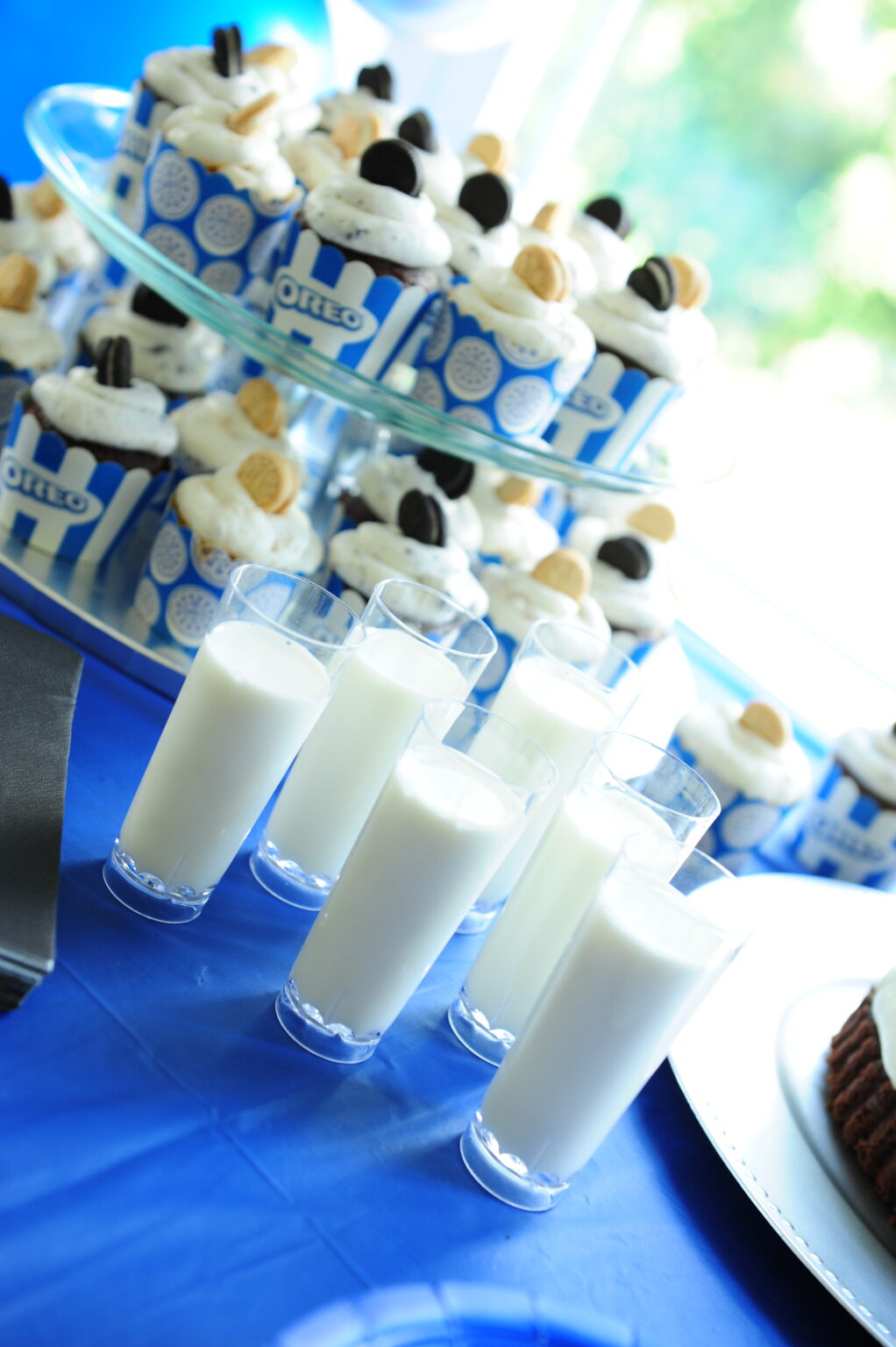 OREO Themed Birthday Party - We Like To Party Plan